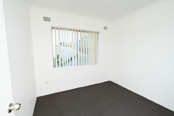 Prime Location, Rent this unit at 4/3 Hargrave Road, Auburn | Rentumo