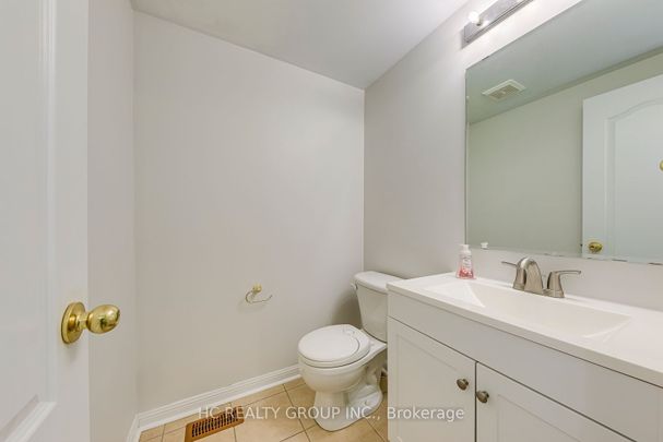 For Lease - 3045 Abernathy Way, Oakville, Ontario | Rentumo